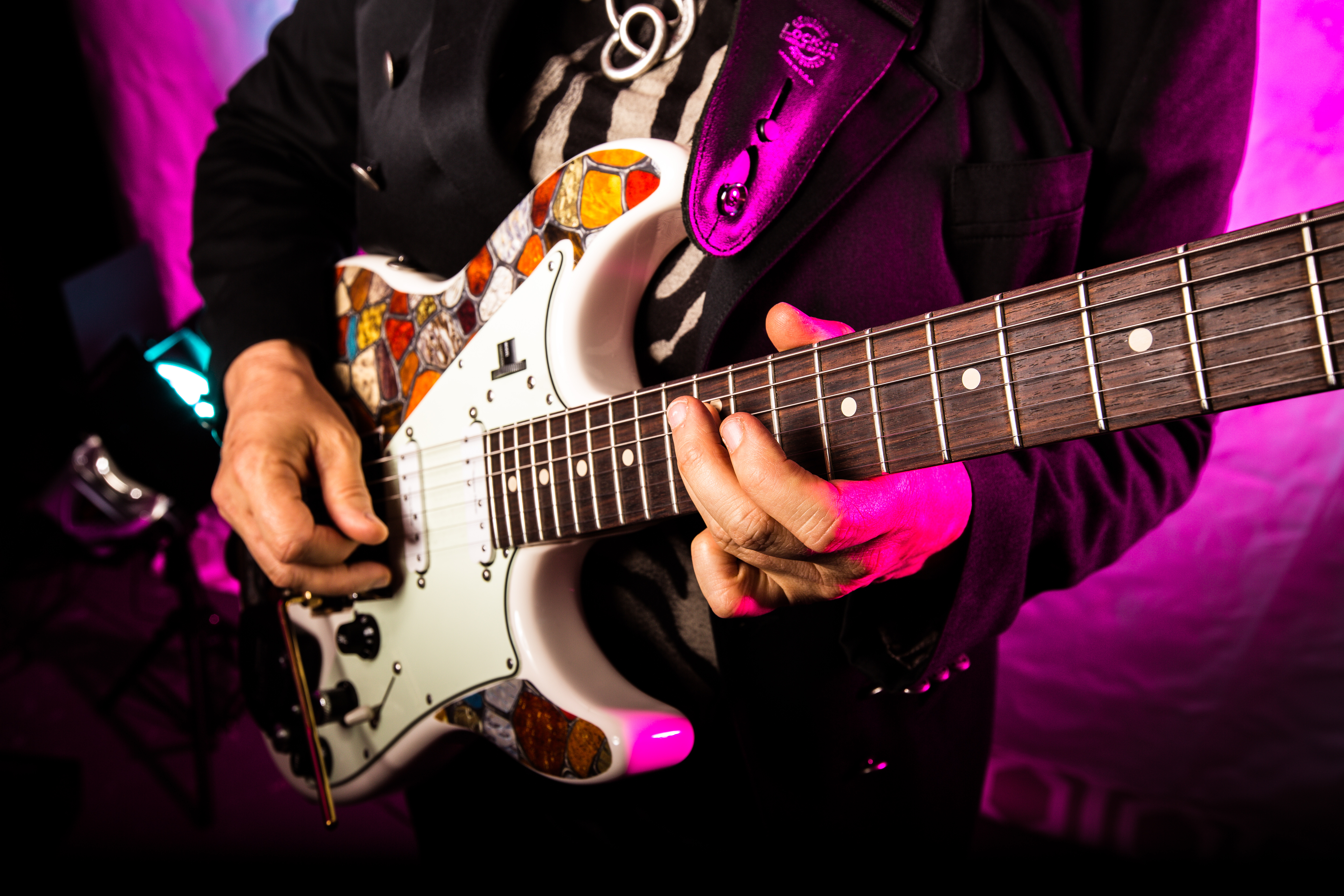 Bluesy Double Stops – Riff